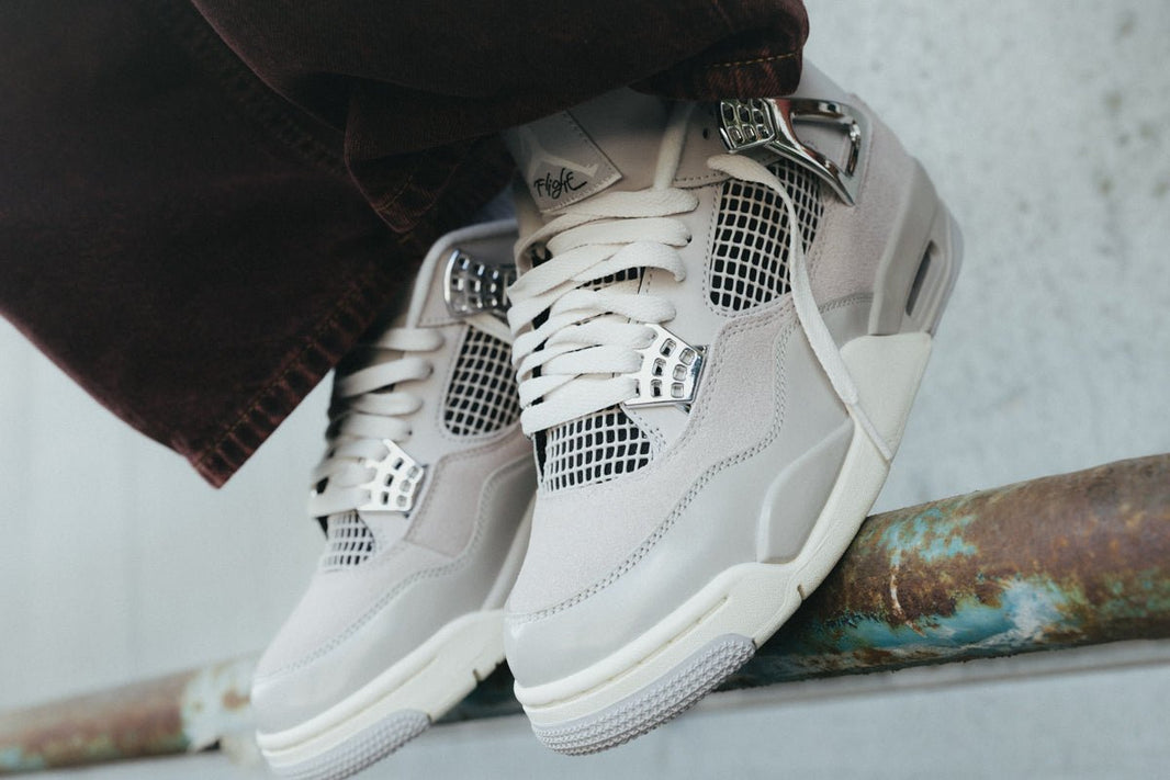Découverte de la Air Jordan 4 'Frozen Moments' : Une Icone de la rentr ...